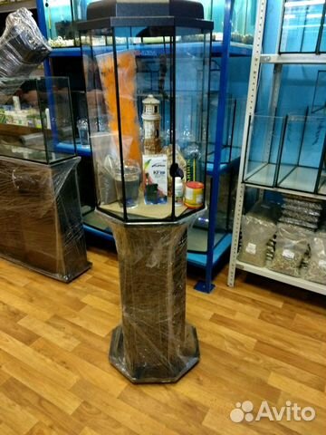 Восьмигранный аквариум 62 л